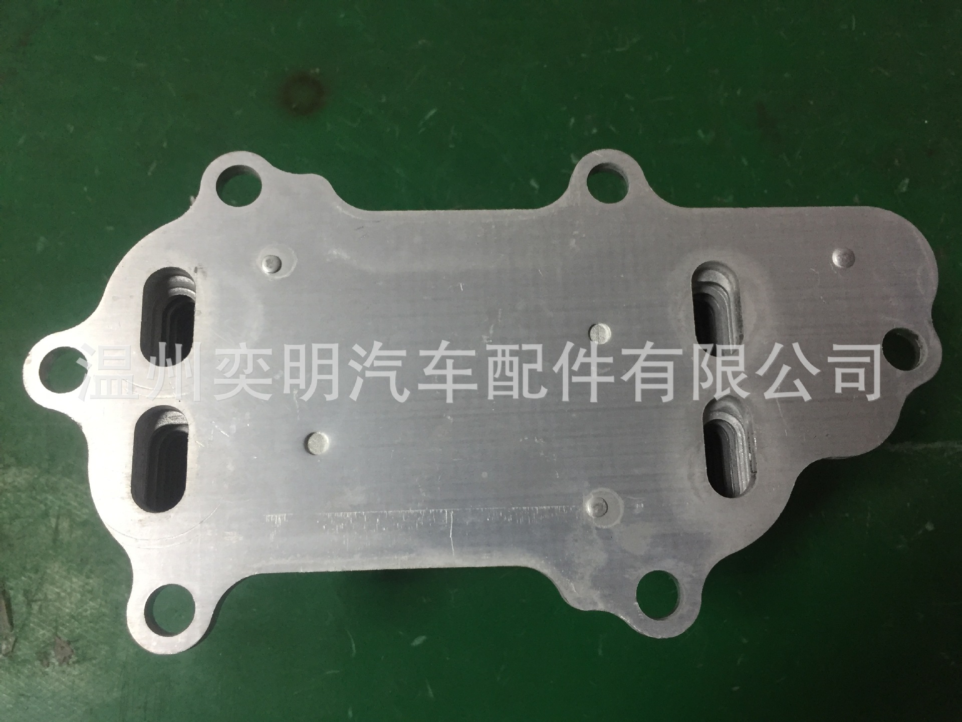 适用于Jeep Grand 机油冷却器冷却器 11-13年68148362AA 10016462-阿里巴巴