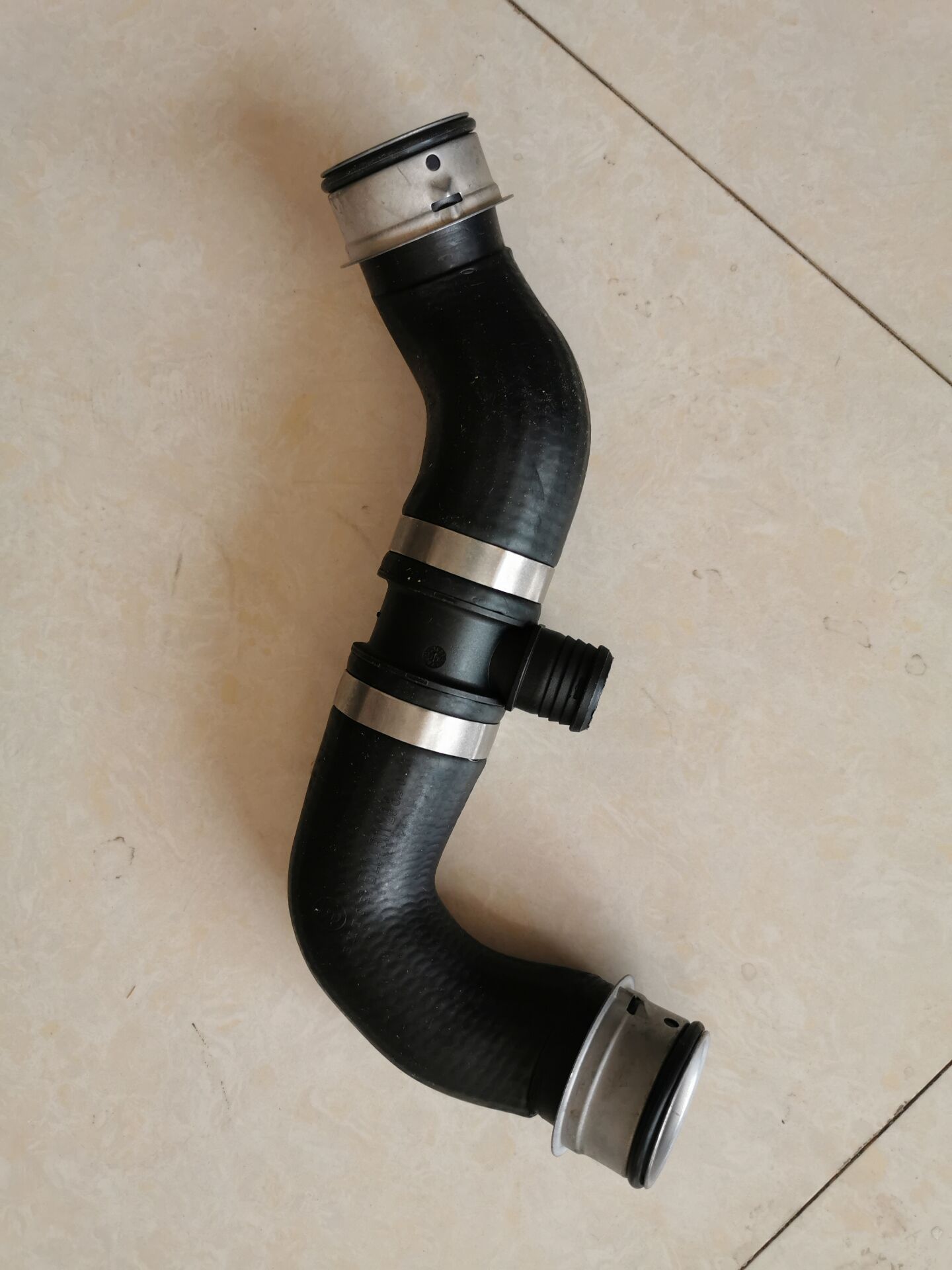 2225015025.2305010025奔宝驰马车散热器水管、通风管软管废气管-阿里巴巴