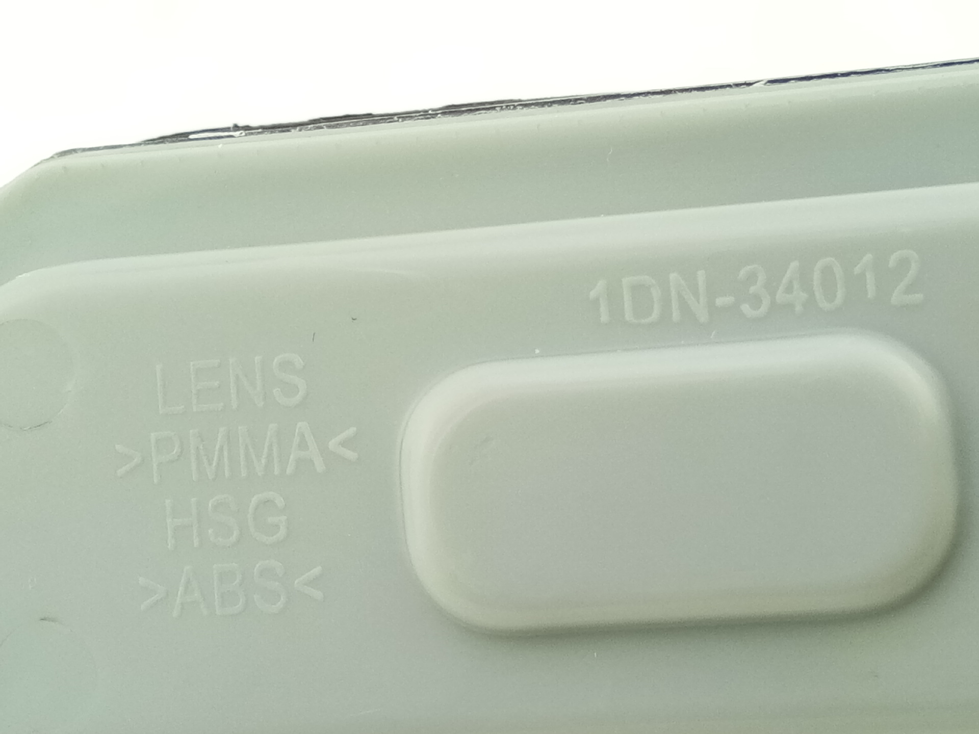 适用三菱蓝瑟翼神高位刹车灯后备箱第三灯08-16年8334A08高亮度-阿里巴巴