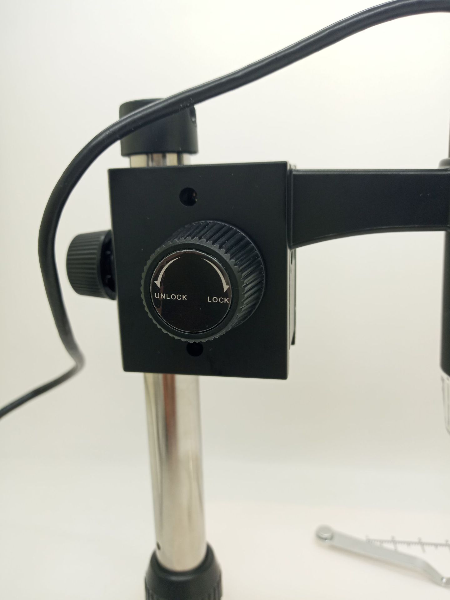 UM012C-真实500万相素USB手持式电子显微镜放大镜数码显微镜-阿里巴巴