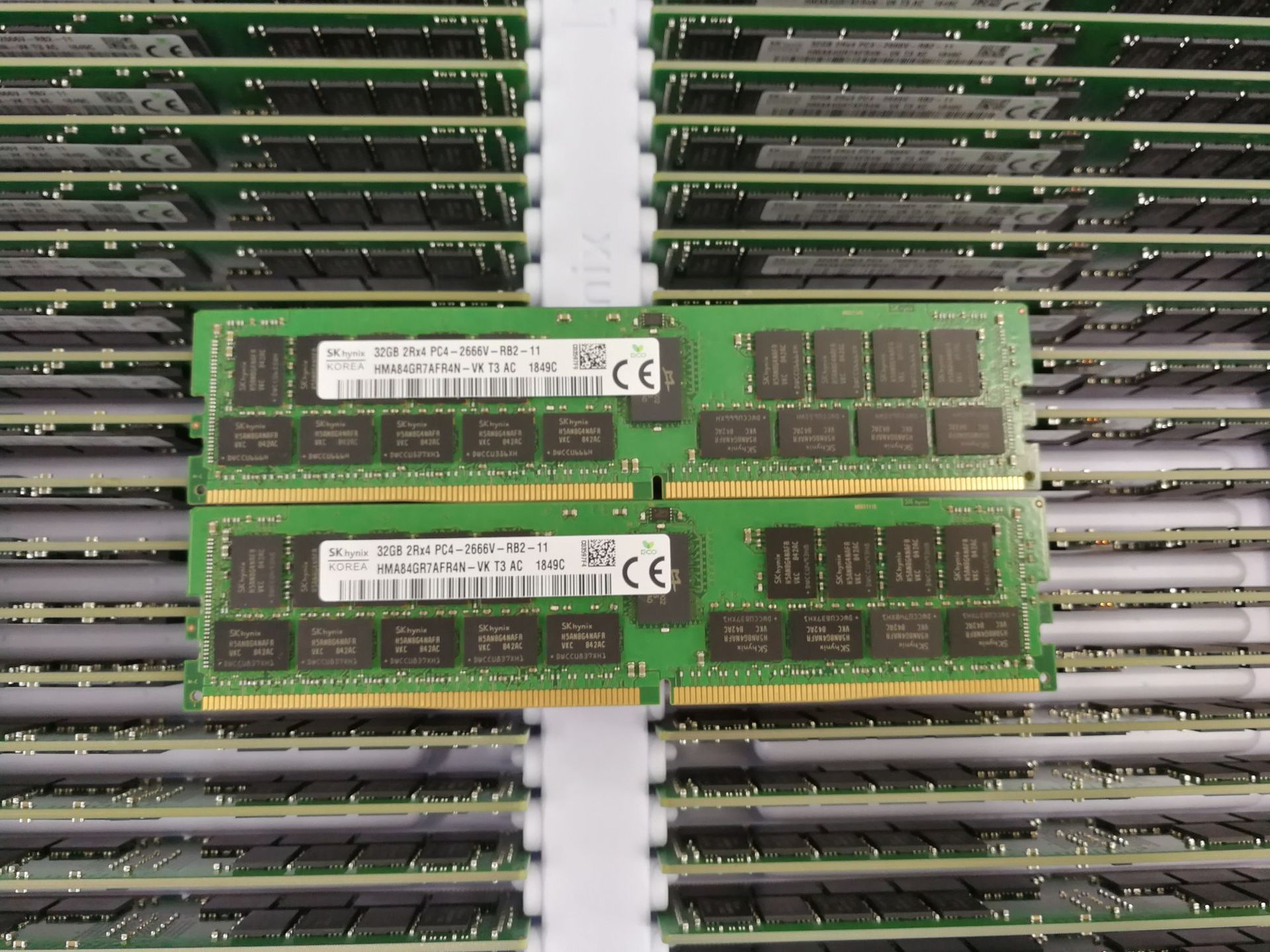 全新SK 原厂32G DDR4 2RX4 PC4-2666V服务器内存 ECC REG RDIMM-阿里巴巴