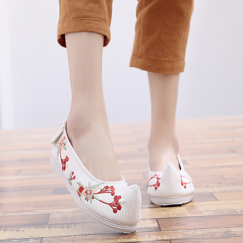 Ancient Chinese Hanfu fairy shoes for women Beijing shoes Women's ...