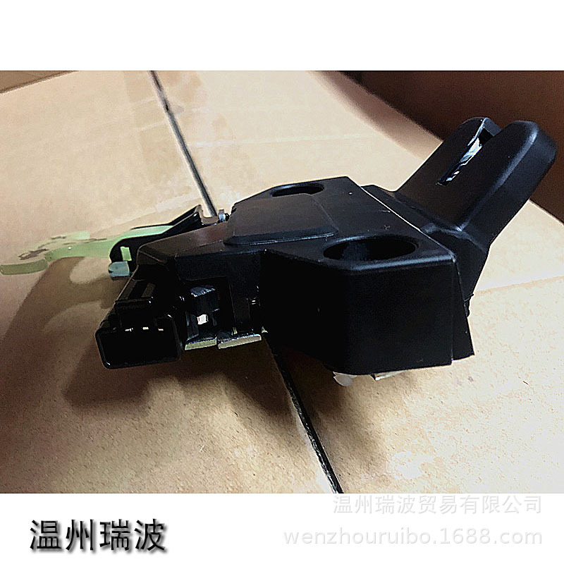 厂家直销后备箱锁块64600-06060/64600-33160 64600-02040-阿里巴巴