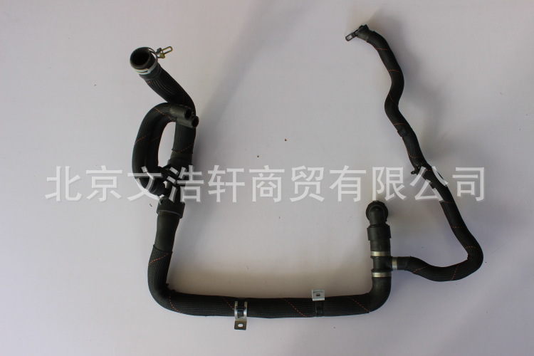 适用于吉普Jeep自由光下水管散热器出水管水箱下水管68102138AG-阿里巴巴