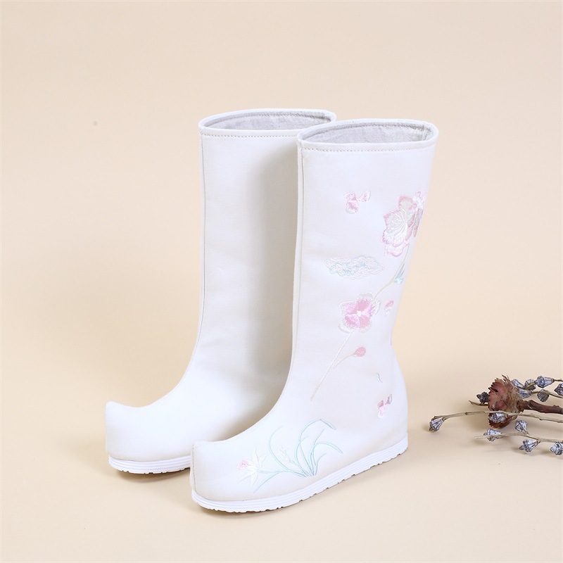 Ancient chinese Hanfu clothing shoes for female Ming hanfu boots ...