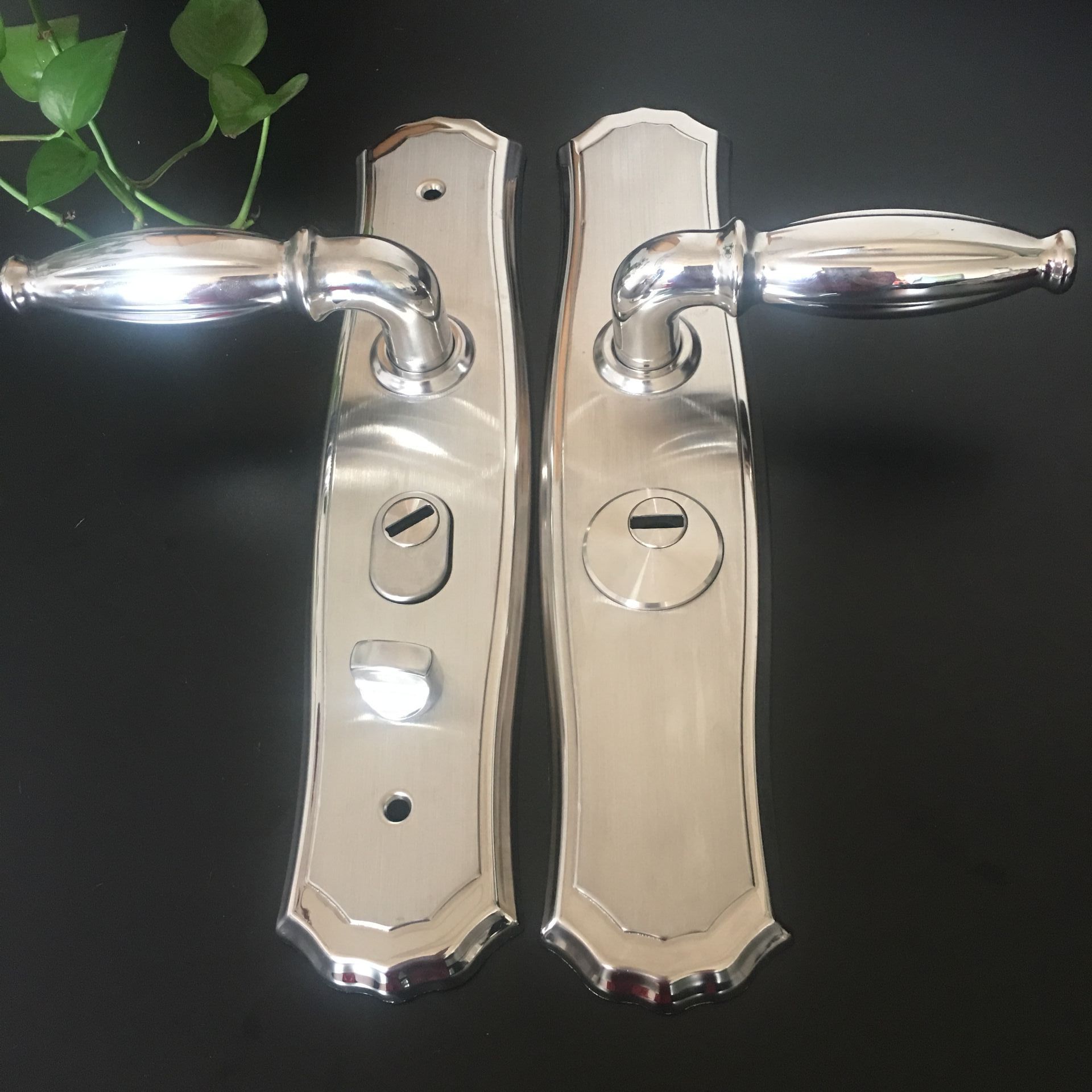 厂家低价供应不锈钢家用防盗门通用锁具 不生锈多功能大门锁 批发-阿里巴巴