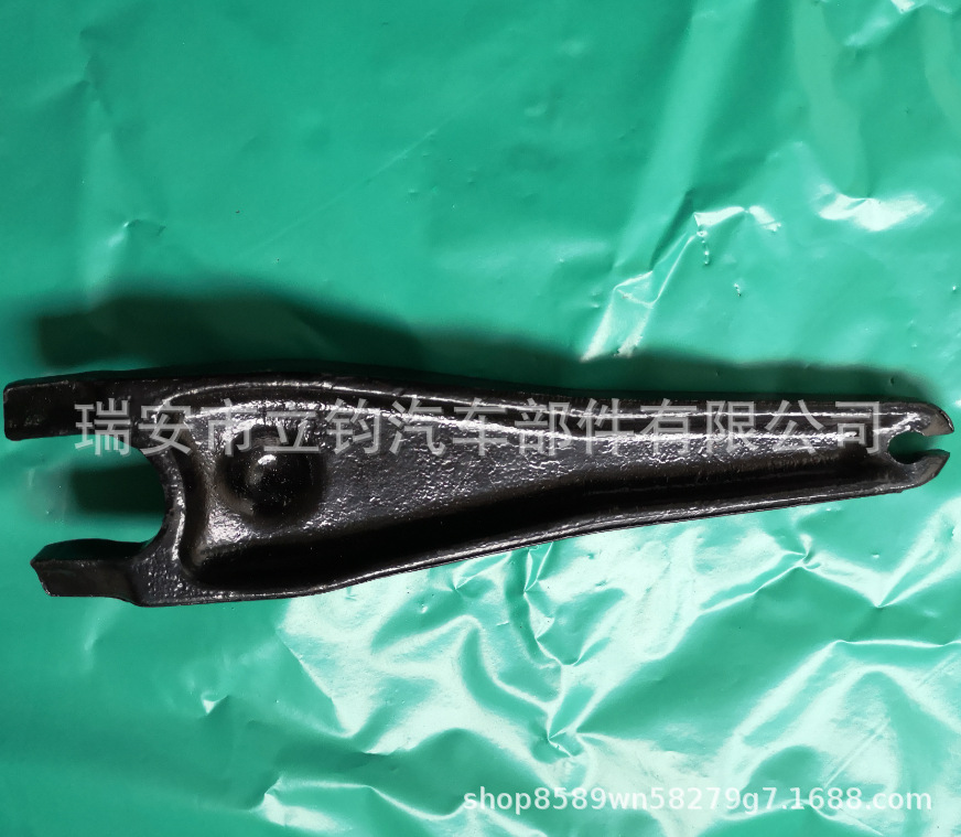 适用雷诺汽车离合器拨叉 7700112818 7700 112 818-阿里巴巴