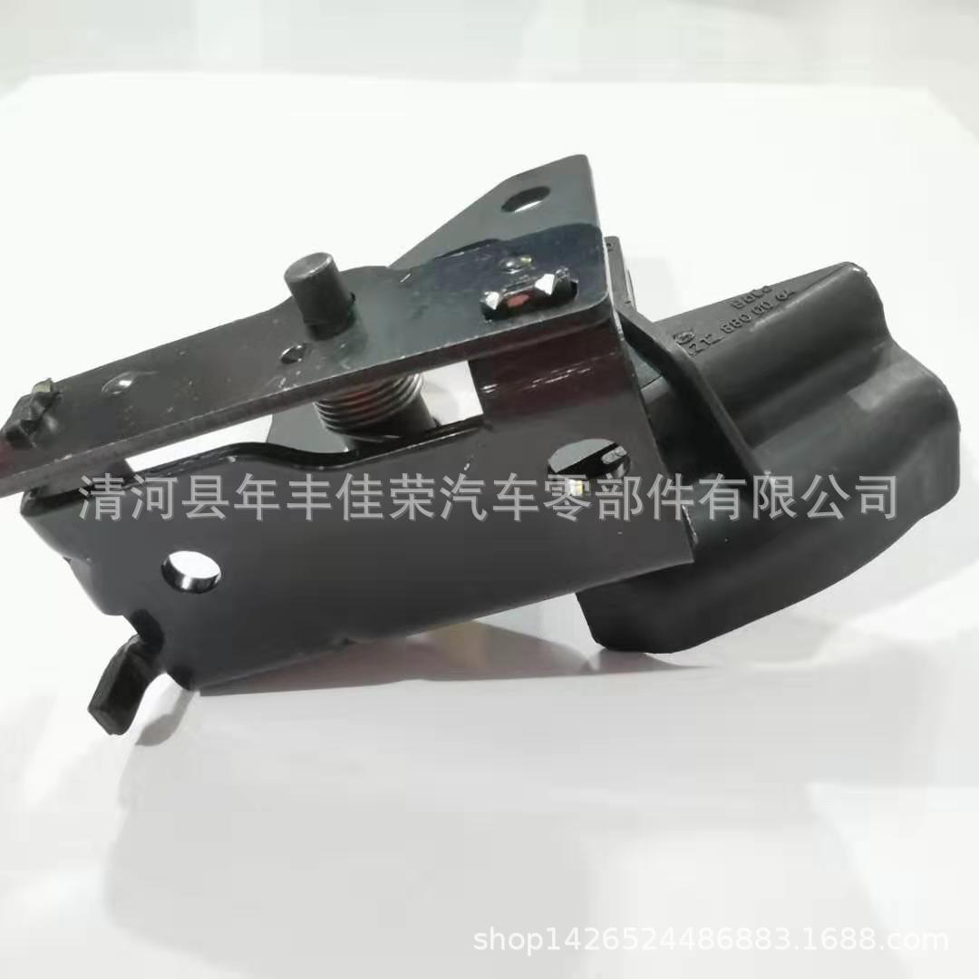 汽车配件E级 W212 E200L E260L E280L E300L机盖挂钩2128800064-阿里巴巴