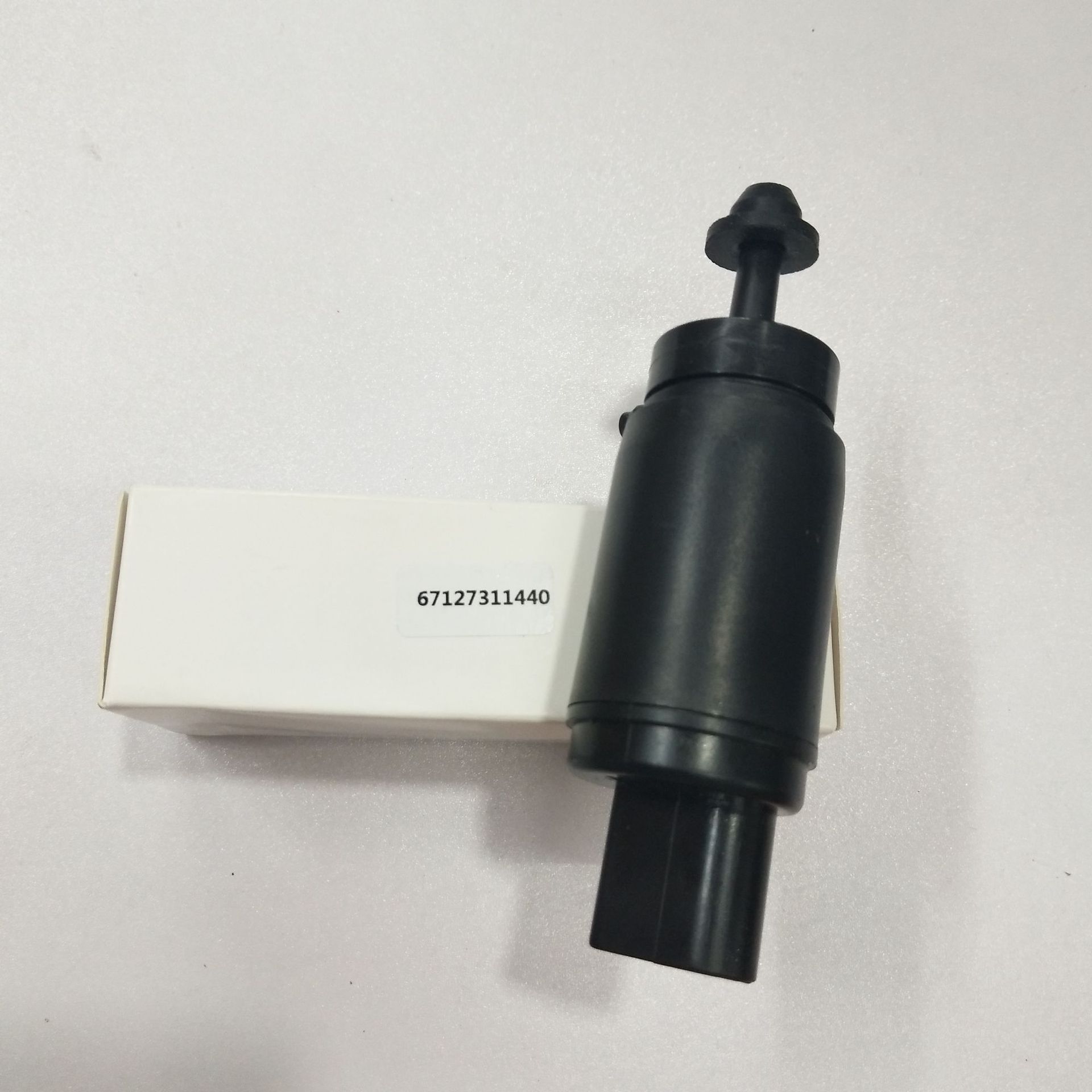 汽车喷水电机 大灯洗涤泵适用于宝马 挡风玻璃清洗液泵 批发-阿里巴巴