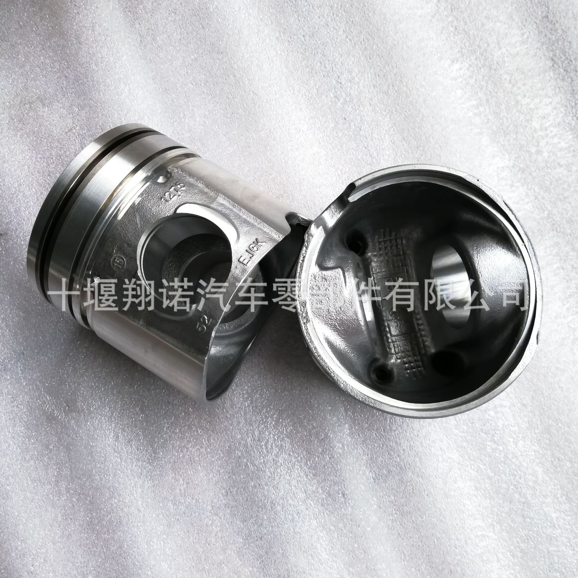 发动机活塞4934860 5336107 4376353 4931888 3975868-阿里巴巴