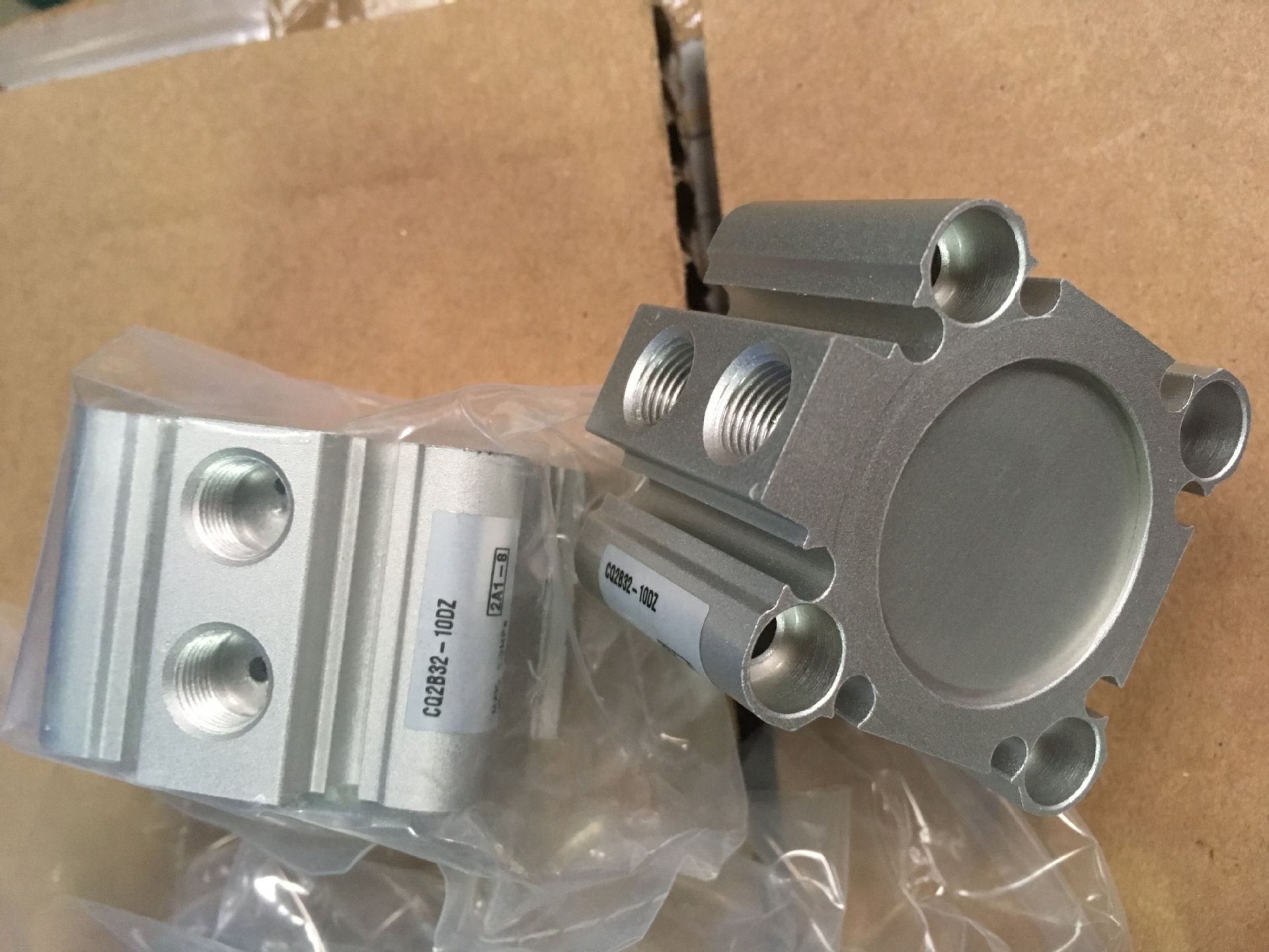 原装SMC薄型气缸CDQSB CQSB12 16-5D 10D 15D 20D 25D 30D DM DCM-阿里巴巴