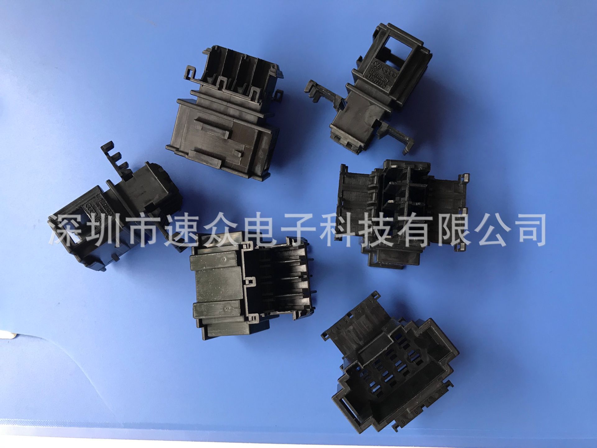 大众奥迪连接器1J0972734/1J0 972 734线束接插头接插件现货-阿里巴巴