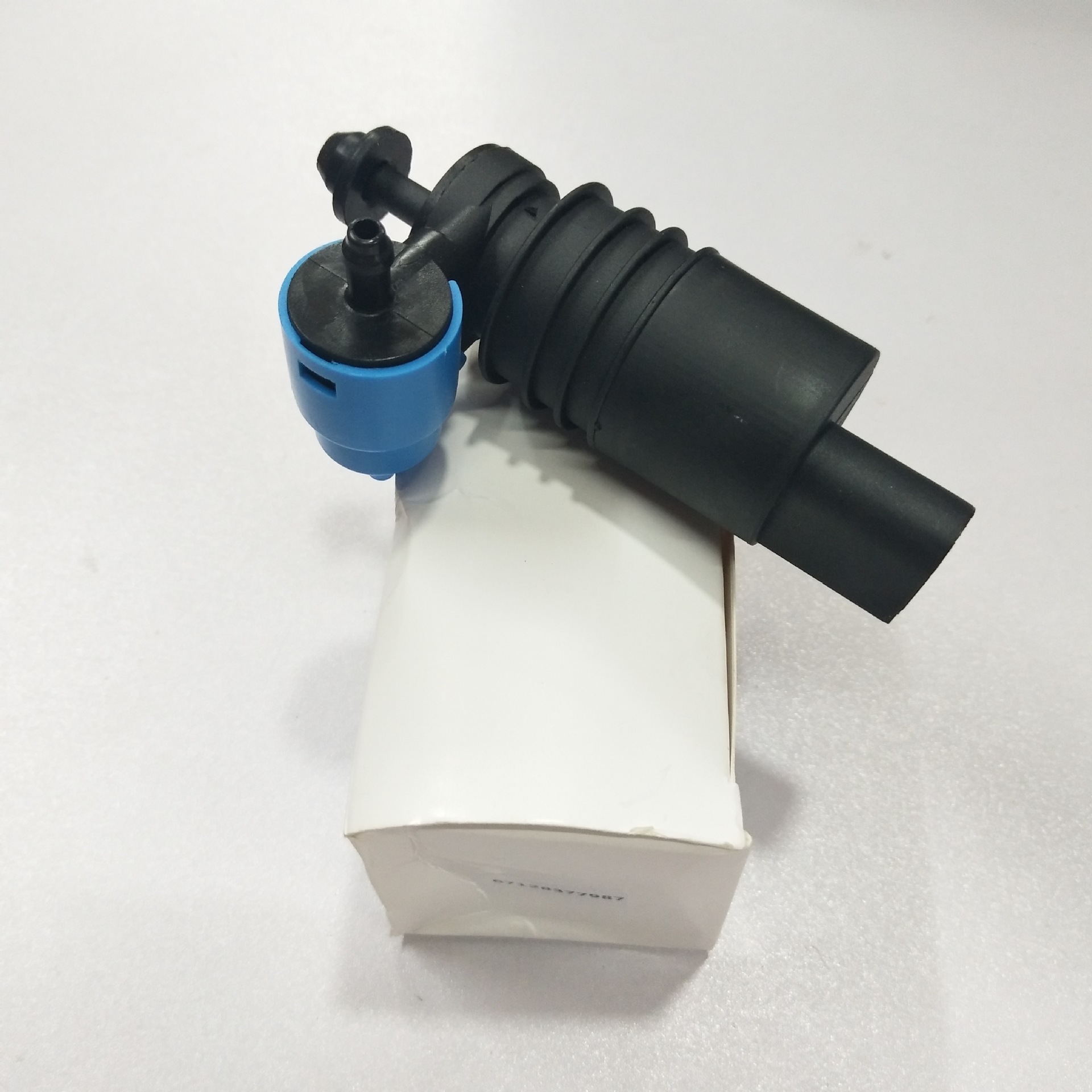 汽车大灯清洗液泵适用于宝马E36 迷你R56 R55 挡风玻璃清洗液泵-阿里巴巴