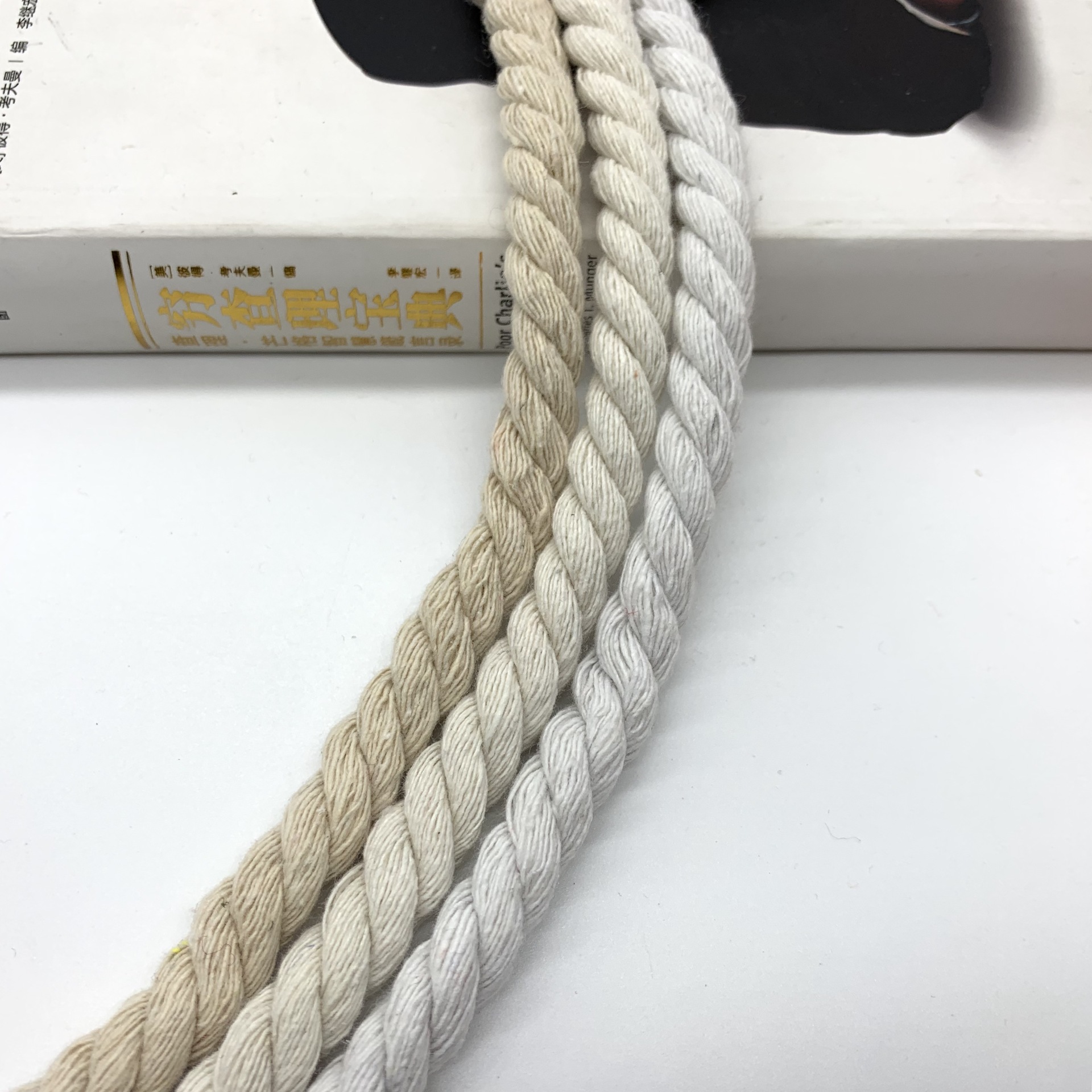 5MM8MM12MM20MM彩色三股棉绳三股扭绳纯棉麻花绳DIY手工棉绳-阿里巴巴