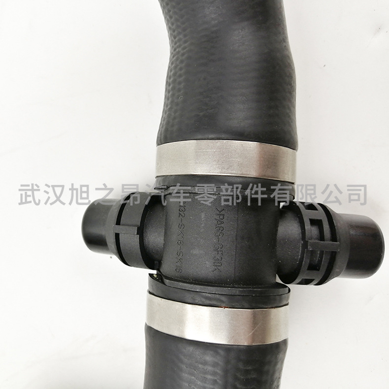 适用宝马5系F10 3系F30 1系F20 4系2系F22冷却液软管11537603511-阿里巴巴