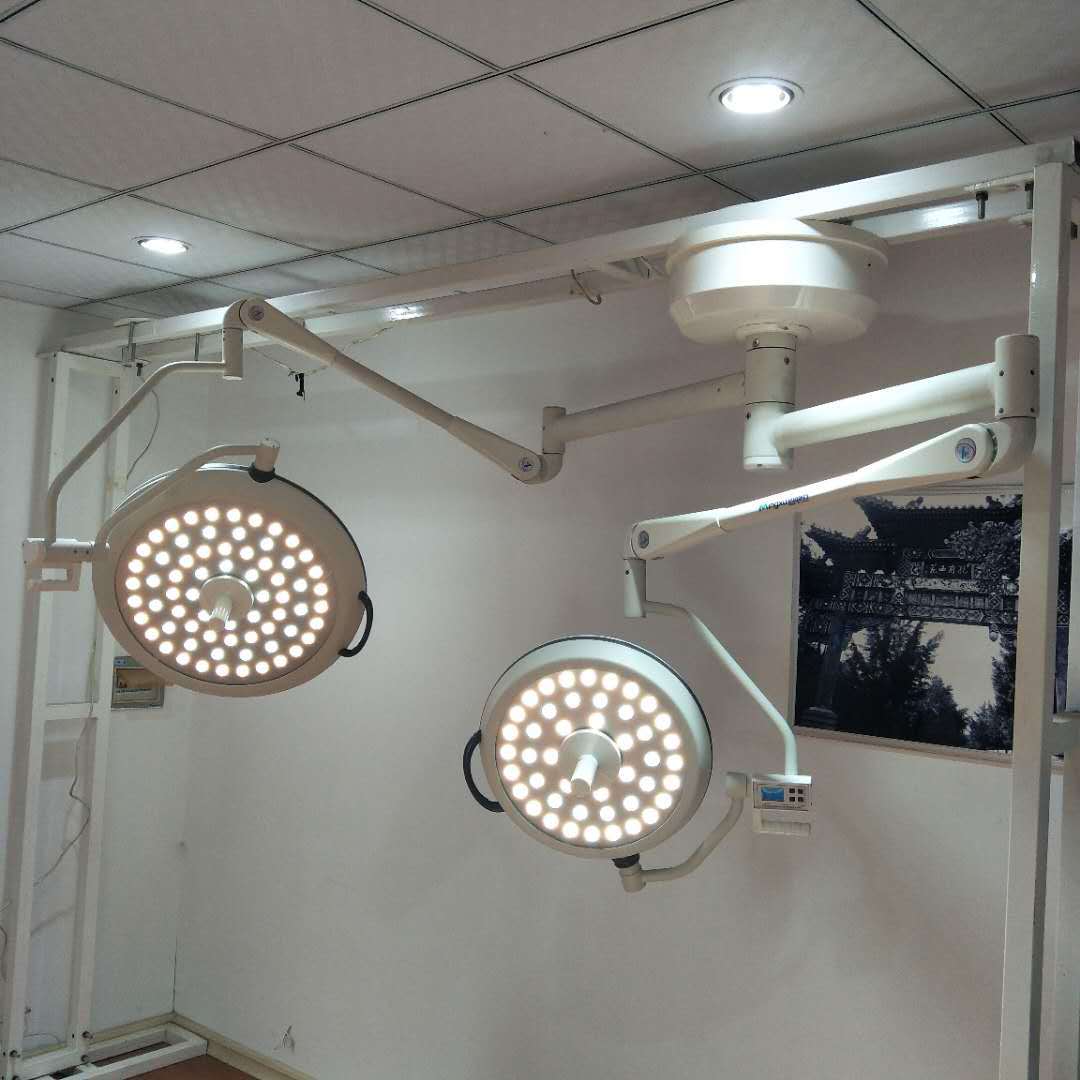 LED冷光源手术无影灯单头 双头 证件齐全 花瓣立式满天星色温可调-阿里巴巴