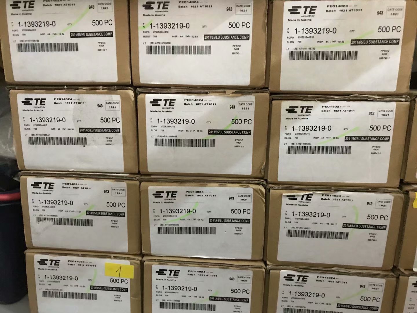 281934-3接插件 端子胶壳 供应TE/泰科原装连接器深圳现货库存-阿里巴巴