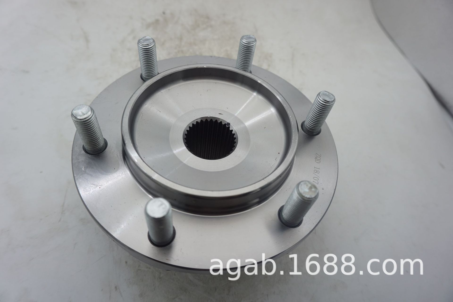 霸道4000前轮毂轴头43502-60180 43502-35210 43502-60201-阿里巴巴