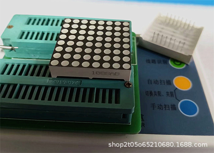 厂家直供LED点阵屏1088AB共阴 1088BB共阳3mm高亮蓝色 点阵模块-阿里巴巴