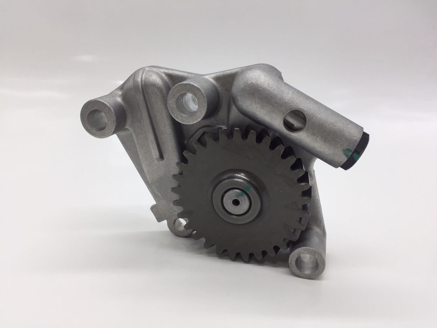 建乐顺工程机械配件洋马4TNV94 4TNV94T 4TNV98发动机机油泵-阿里巴巴