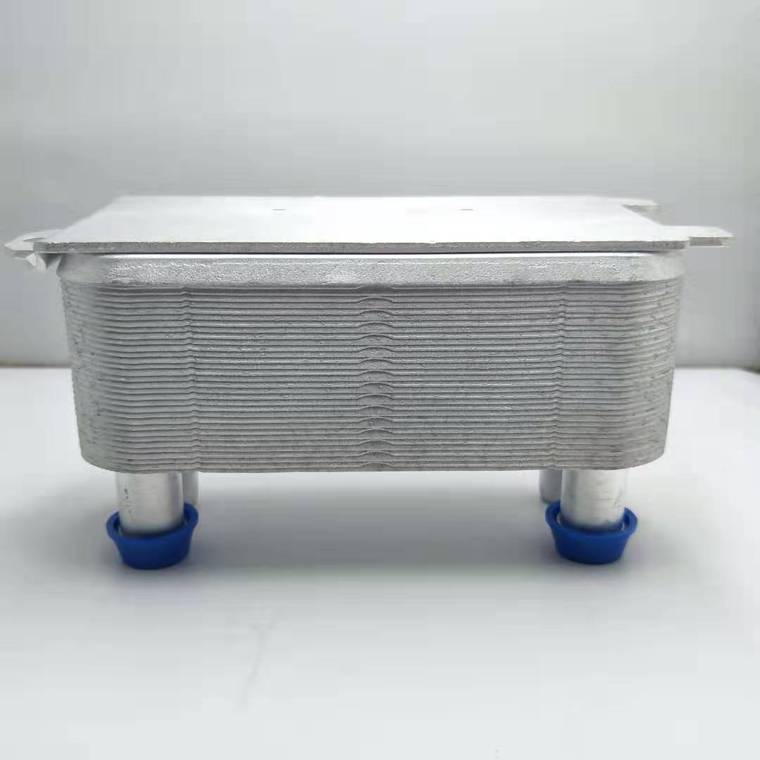 适用于路虎揽胜捷豹新型发动机变速箱油冷却器机油冷却器LR036354-阿里巴巴