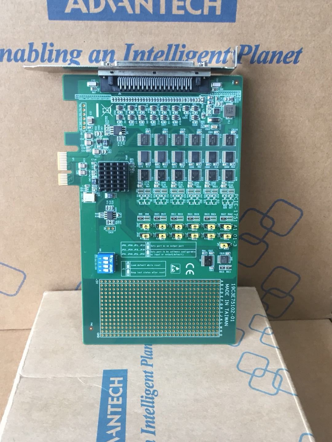 研华板卡PCIE-1751-AE 48路通道TTL数字量IO计数定时器采集卡全新-阿里巴巴