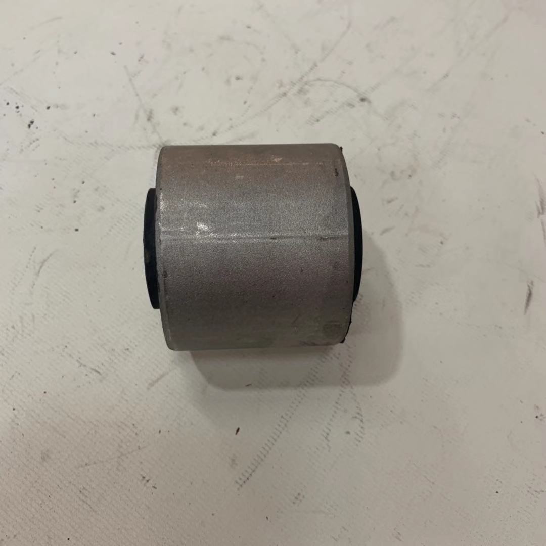 悬架衬套 奔驰衬套 适用于奔驰W164 W251 X164 1643331414-阿里巴巴