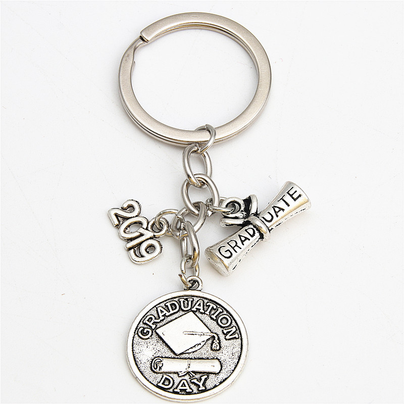 2020 2019 Graduation Ceremony Keychain Diploma Bachelor Cap Key Ring ...