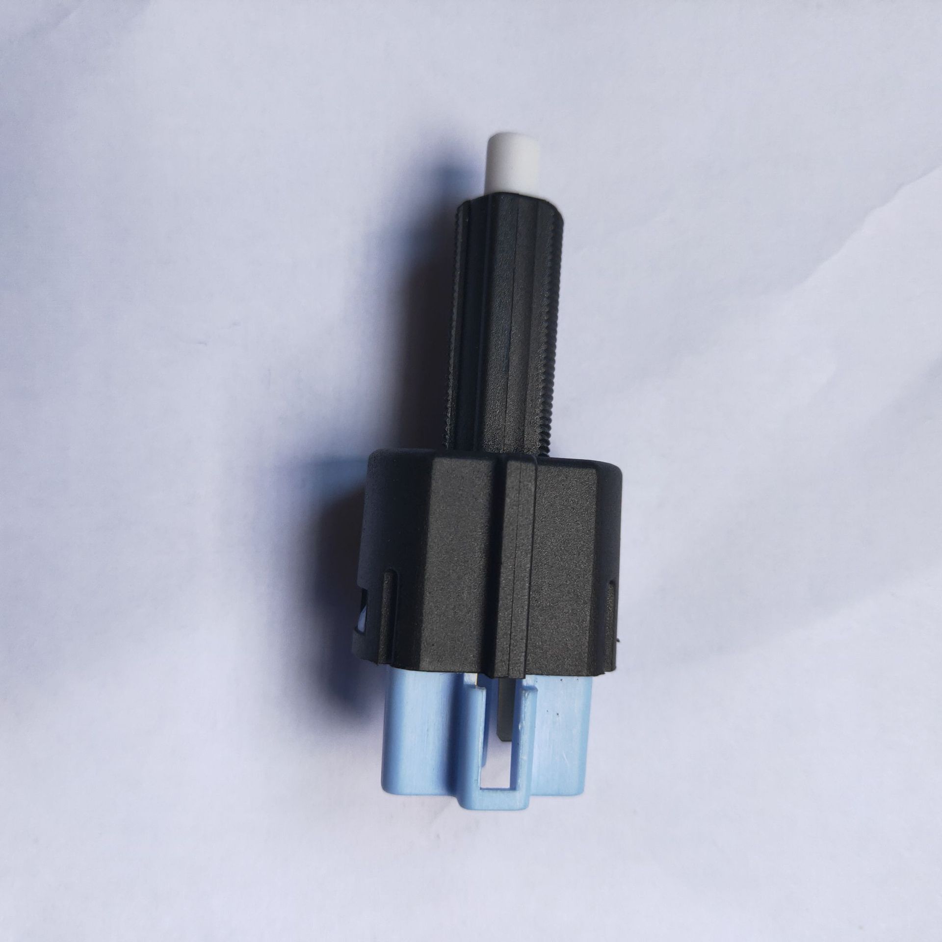 适用翼神欧蓝德劲炫帕杰罗V73V93刹车灯开关定速巡航8614A183-阿里巴巴