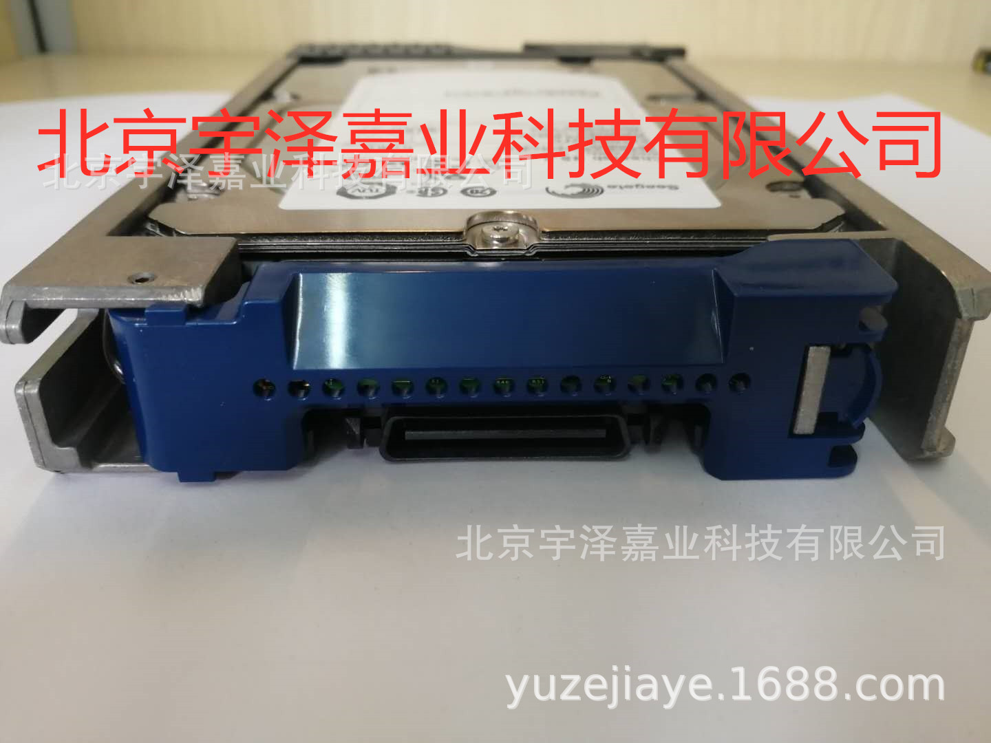 EMC Unity存储硬盘4TB 7.2K SAS 3.5适用编号005051559 005051556-阿里巴巴