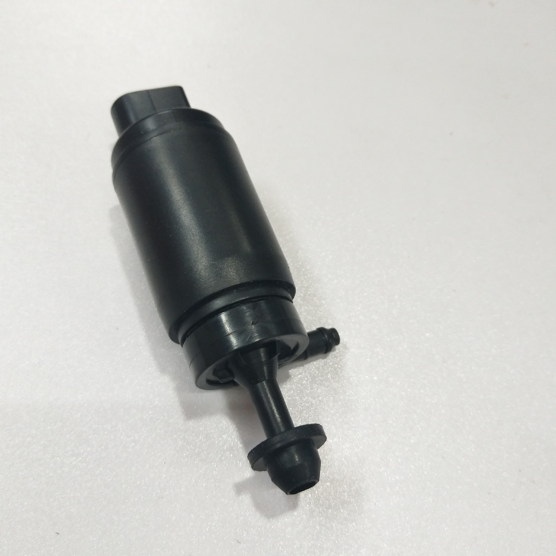汽车喷水电机 大灯洗涤泵适用于宝马 挡风玻璃清洗液泵 批发-阿里巴巴