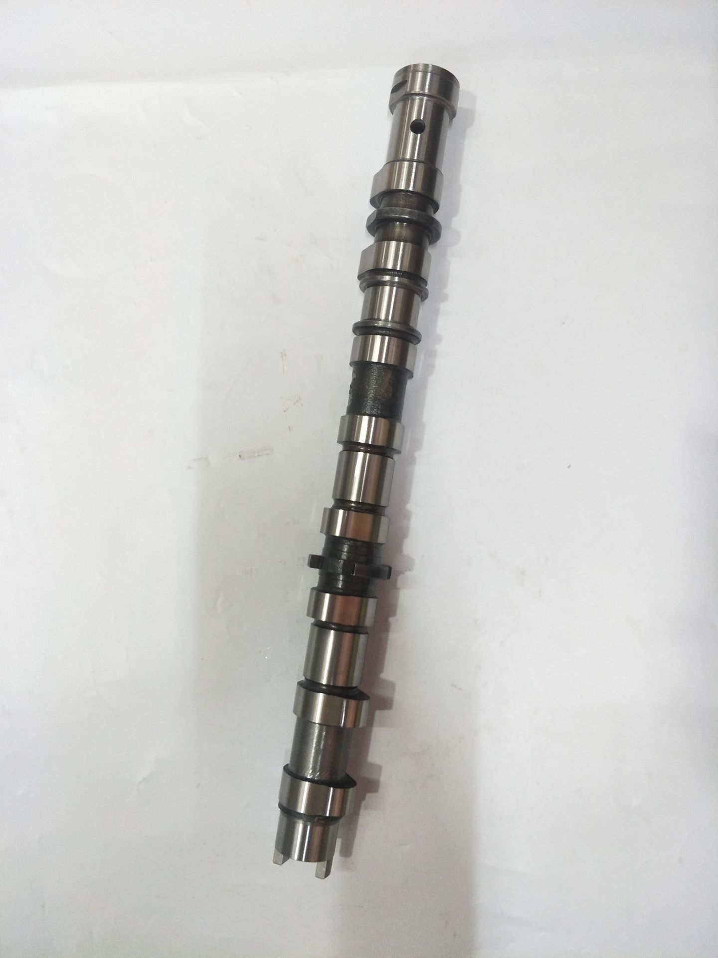 汽车凸轮轴 适用于奔驰W204W212S204C204 2710501401 进气如轮轴-阿里巴巴