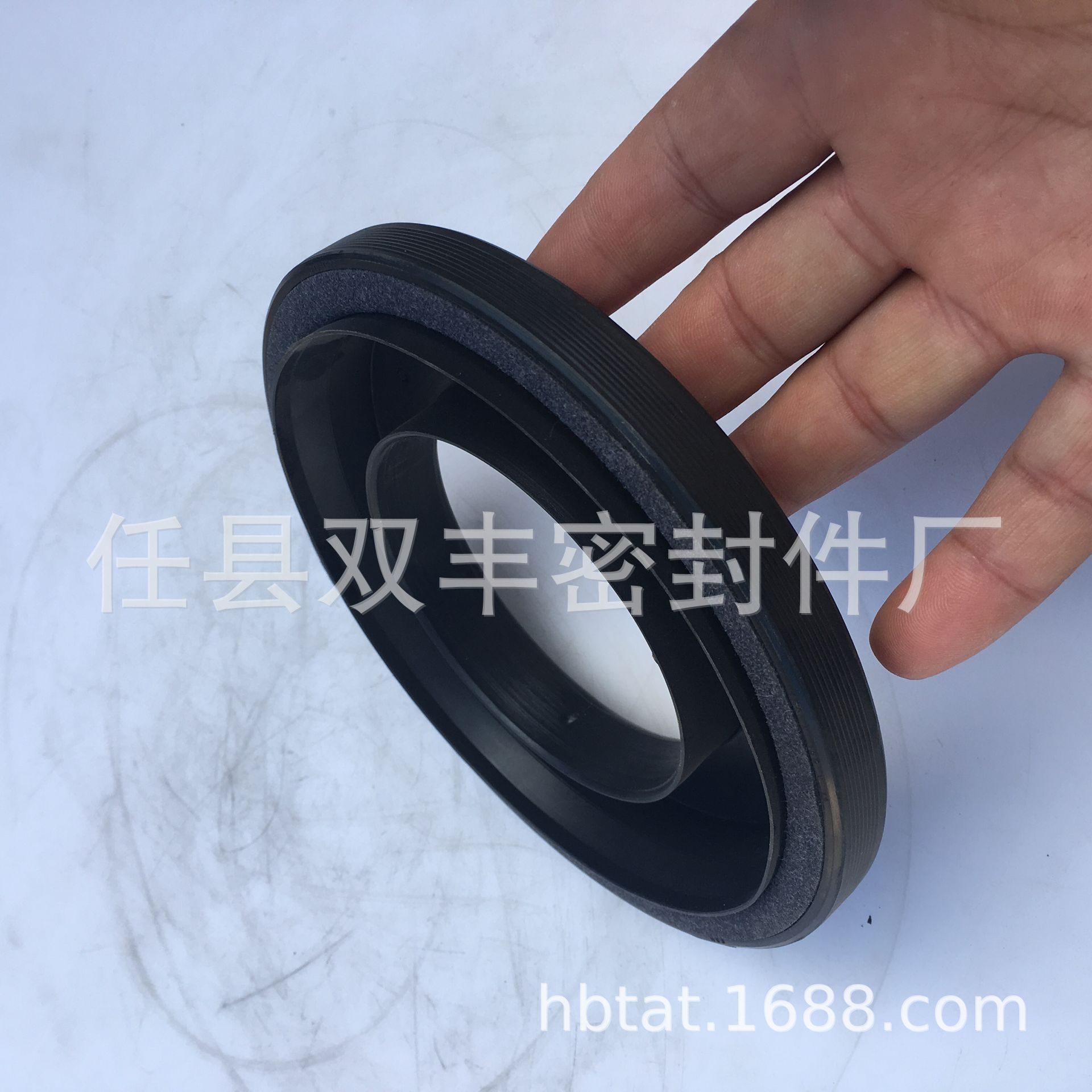 厂家销售高品质发动机曲轴油封OE;7421347087，PTFE油封质量三包-阿里巴巴