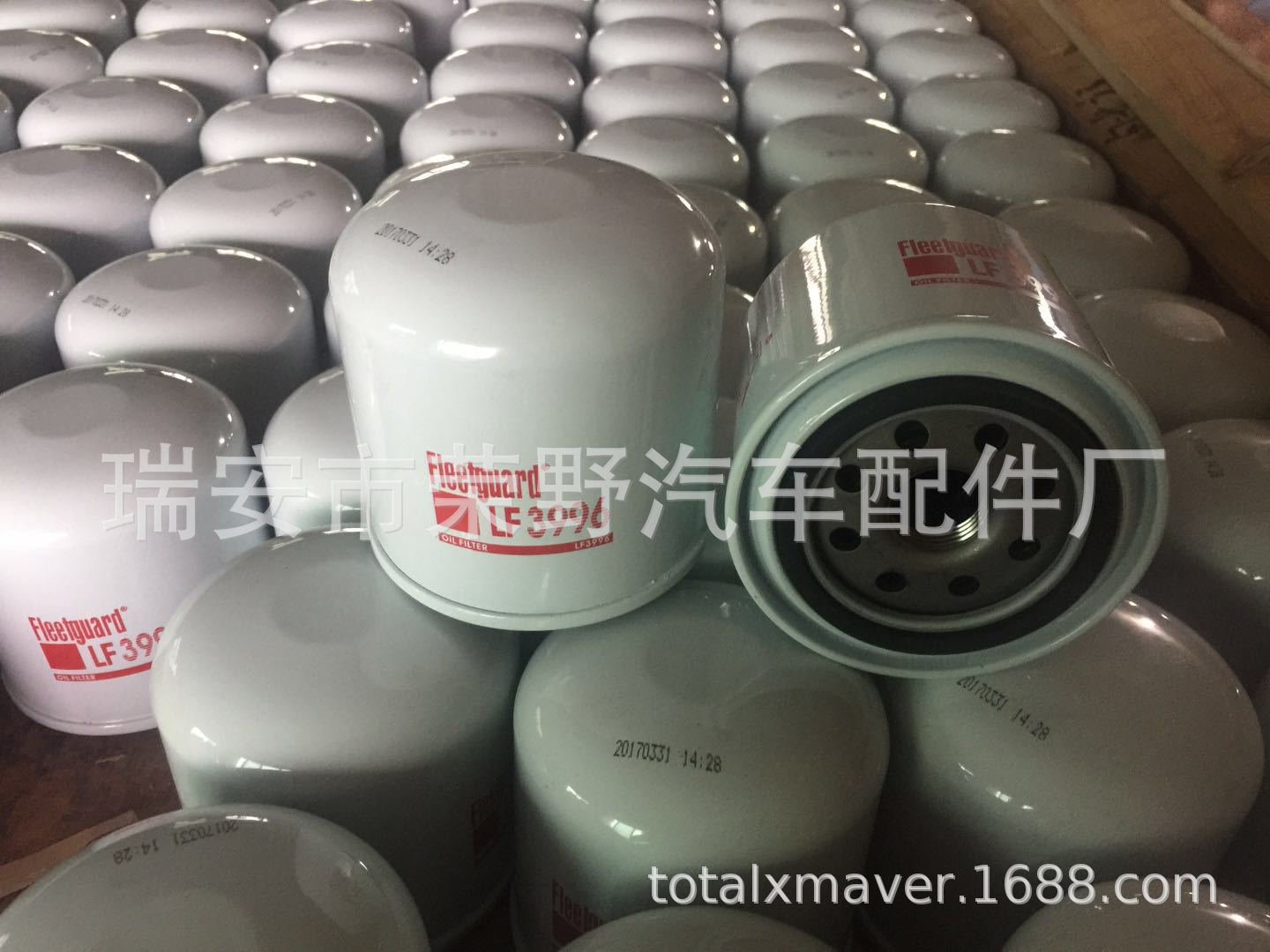 供应弗列加柴油滤清器LF3996-阿里巴巴