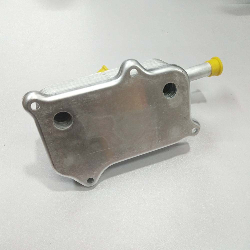 汽车机油冷却器 发动机油冷器 适用于奔驰W202W204 1121880401-阿里巴巴