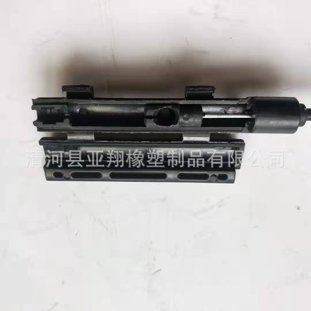 适用于宝马5系 525 540 E39 发动 机盖 引擎盖 拉线 51238190754-阿里巴巴