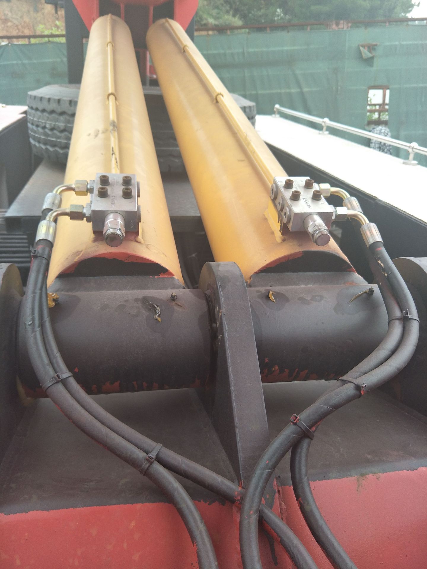 供应特种车油缸机械配件优质工程机械配件厂家-阿里巴巴