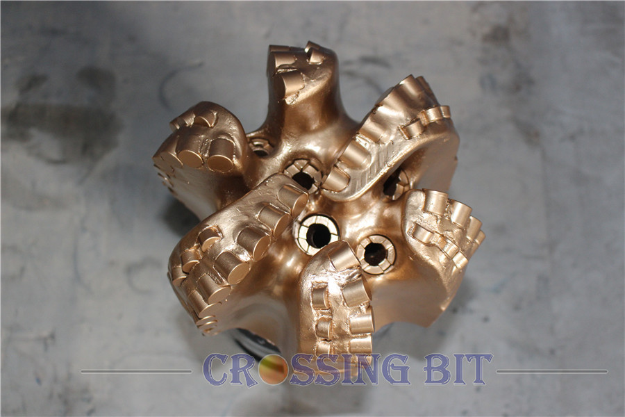 厂家供应5刀翼钢体 胎体 PDC钻头 高品质复合片钻头 科诺斯-阿里巴巴