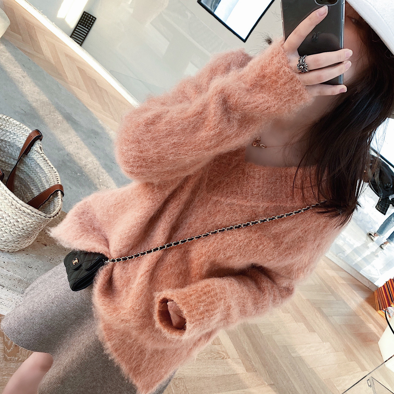 T4537橘粉色复古马海毛毛衣女v领2023秋冬软糯慵懒风拉毛针织上衣-阿里巴巴