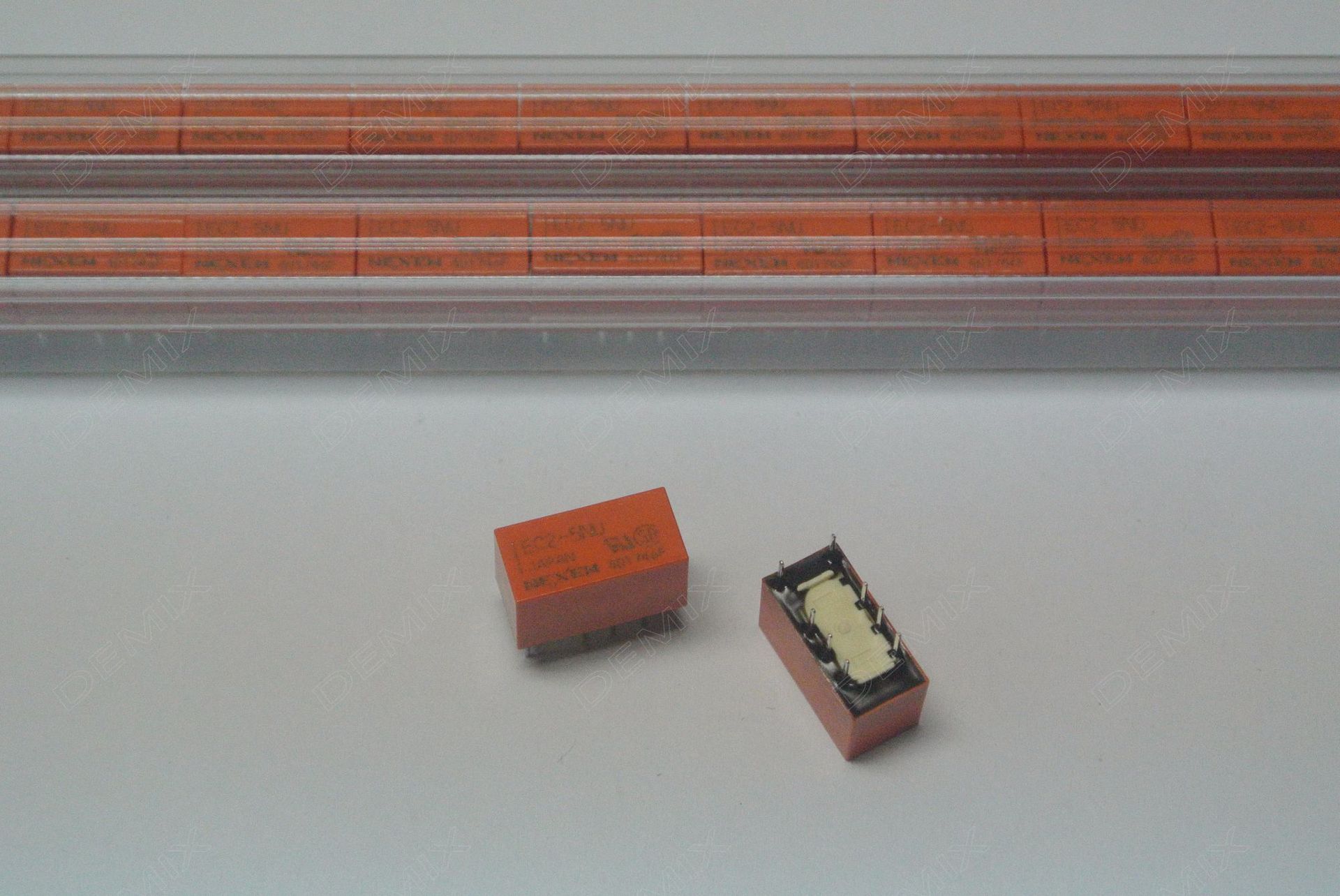 原装 NEC 信号继电器 2A/8脚直插 EC2-5NU-阿里巴巴