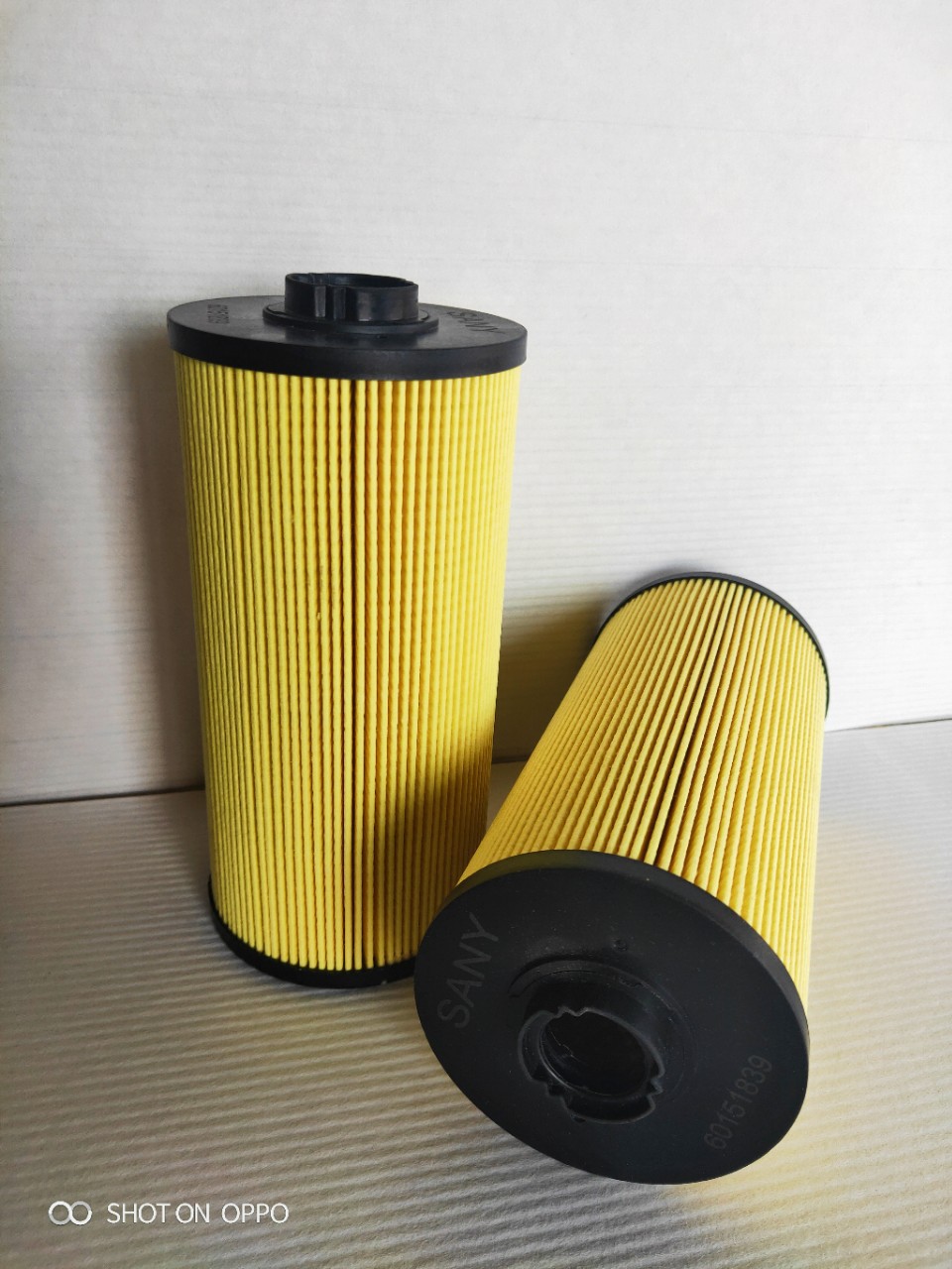 现货供应235-9挖掘机燃油滤清器柴油滤芯 60201220 60151939-阿里巴巴