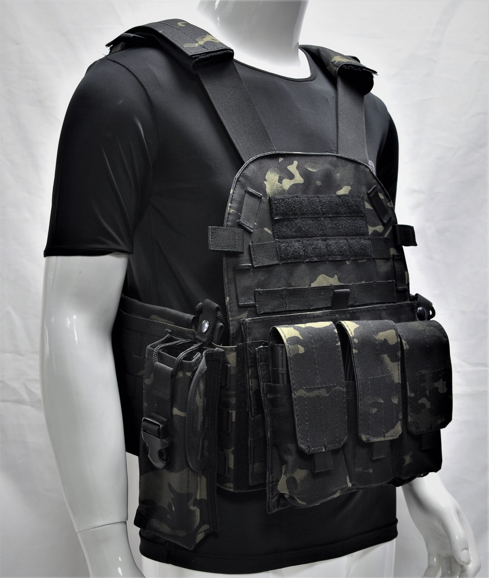 跨境专供6094战术吃鸡MOLLE背心 多功能轻量化CS特种兵迷彩背心-阿里巴巴