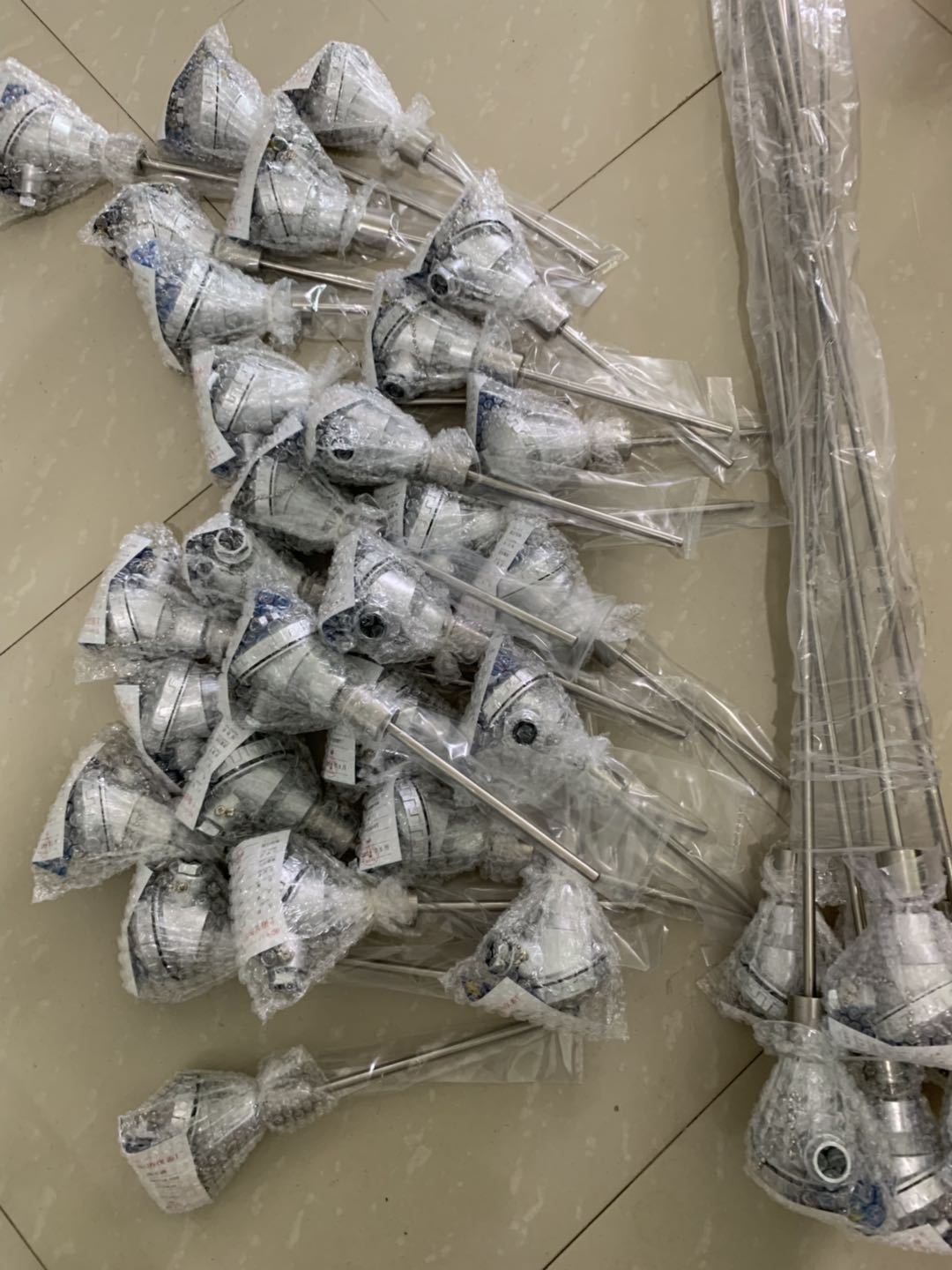 金浩热电偶温度传感器WRNK-231电阻WZPK-231 PT100铠装芯牙可非标-阿里巴巴