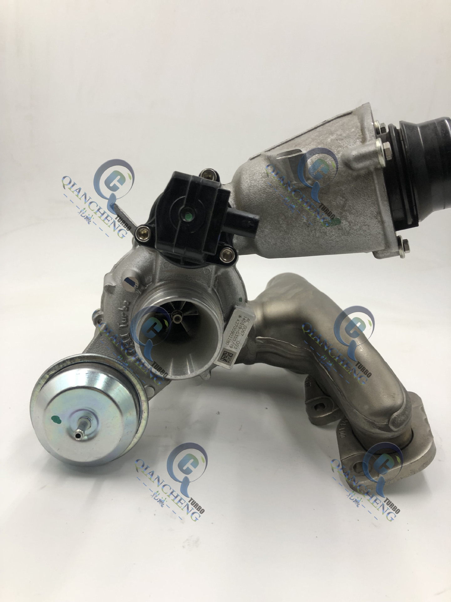 适用于奔驰270 1.6T涡轮增压器 AL0067 CLA 180 B180 A2700902280-阿里巴巴