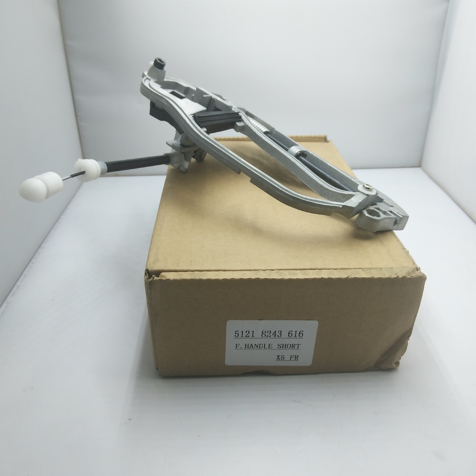 右前拉手支架外门拉手 拉手底座 适用于宝马X5E53 51218243616-阿里巴巴