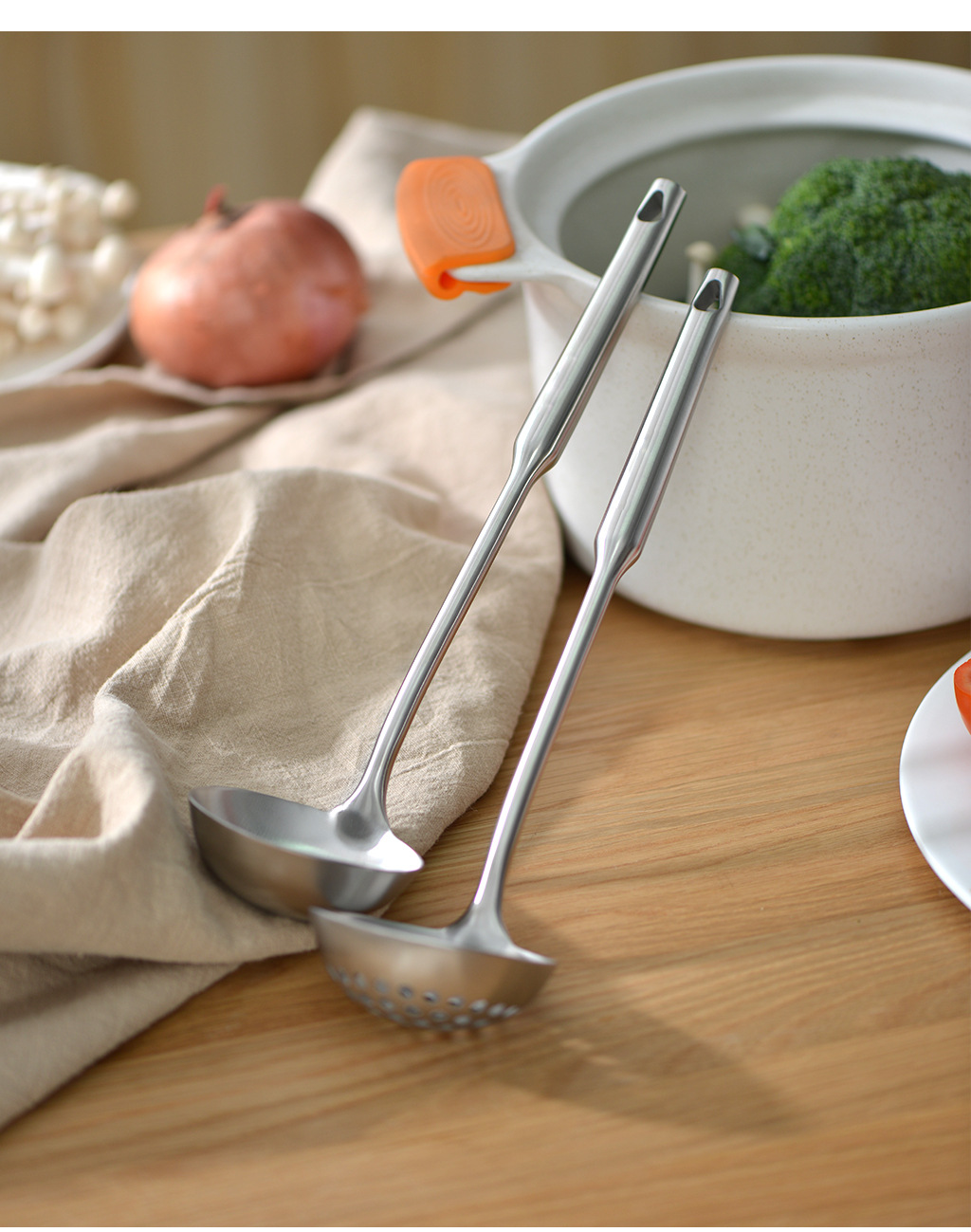 304 stainless steel spoon hot pot soup spoon leaky spoon hollow handle ...