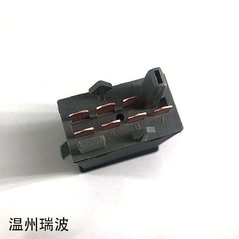 询价汽车 帕萨特B5 双闪开关应急灯开关 警示灯3B0 953 235 D-阿里巴巴