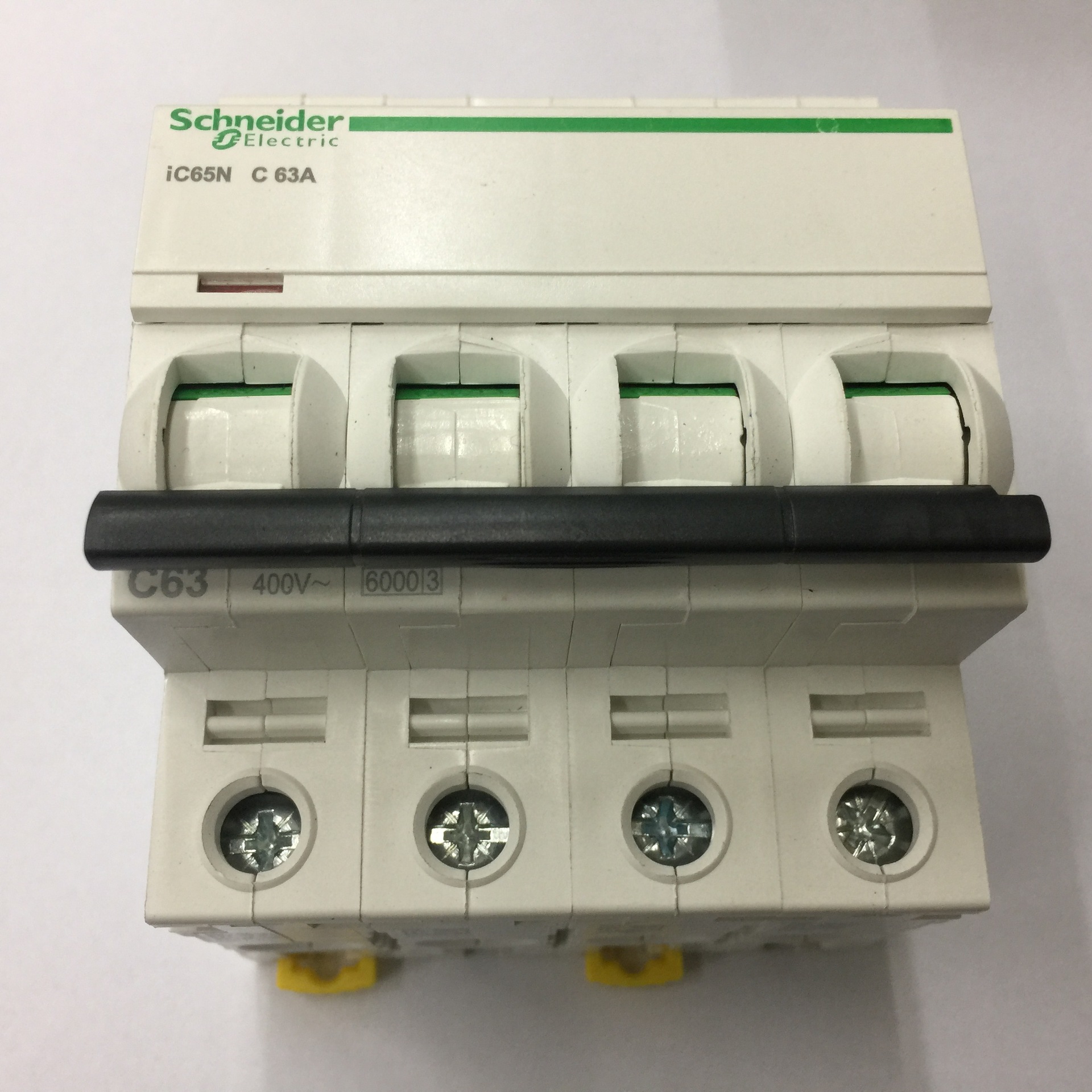 小型断路器_原装正品IC65N 4P C63A施耐德小型断路器 - 阿里巴巴