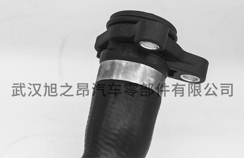 适用于宝马3系5系X1 Z4气缸盖恒温器软管11537545890六缸缸体水管-阿里巴巴