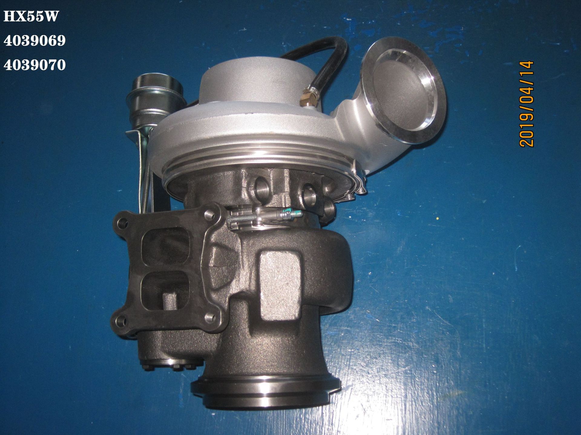 生产厂家东增品牌HX55W涡轮增压器 Assy:4089855 Cust:4037084-阿里巴巴